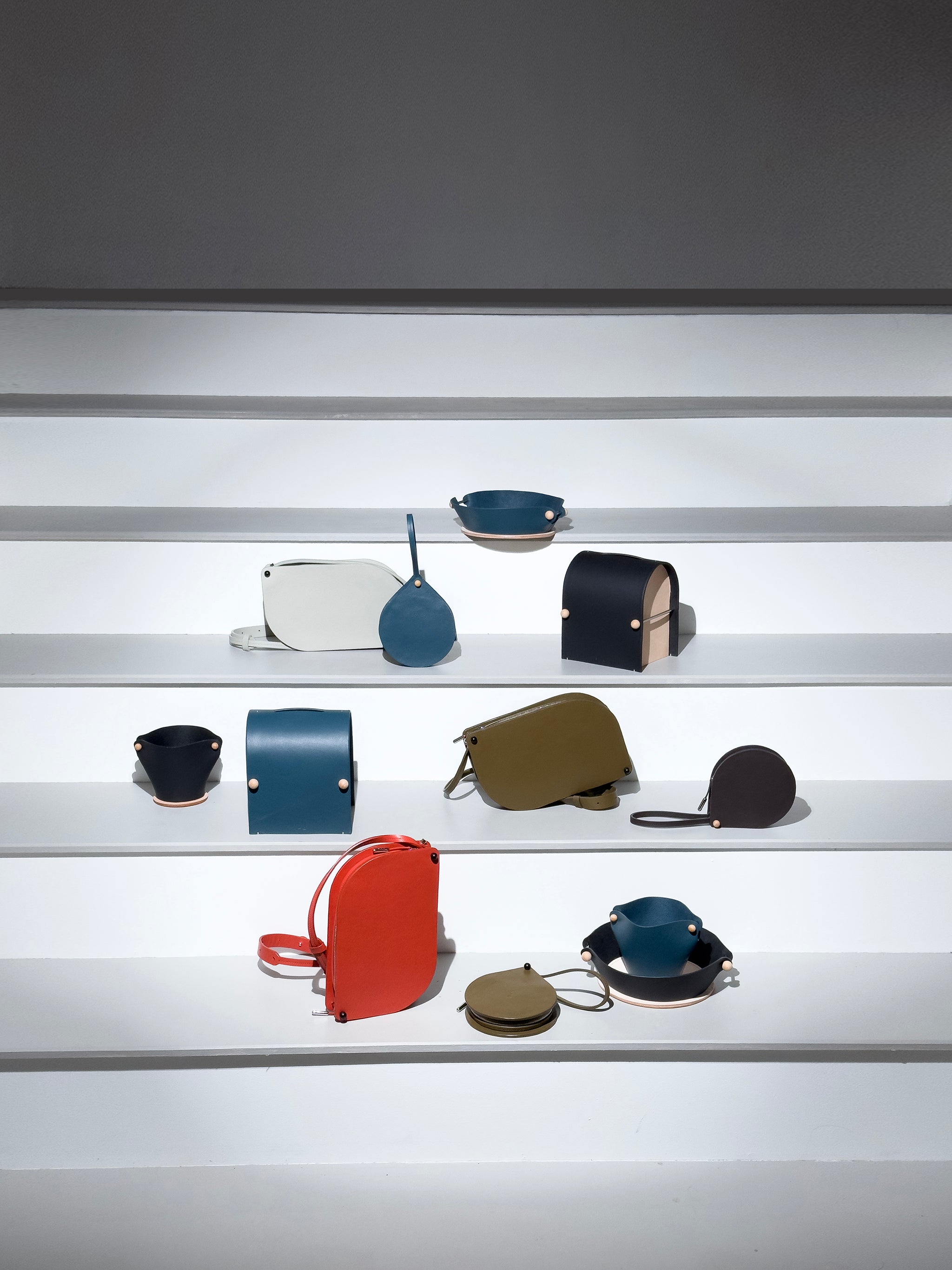 Vol. 4 | Dotlinesurface