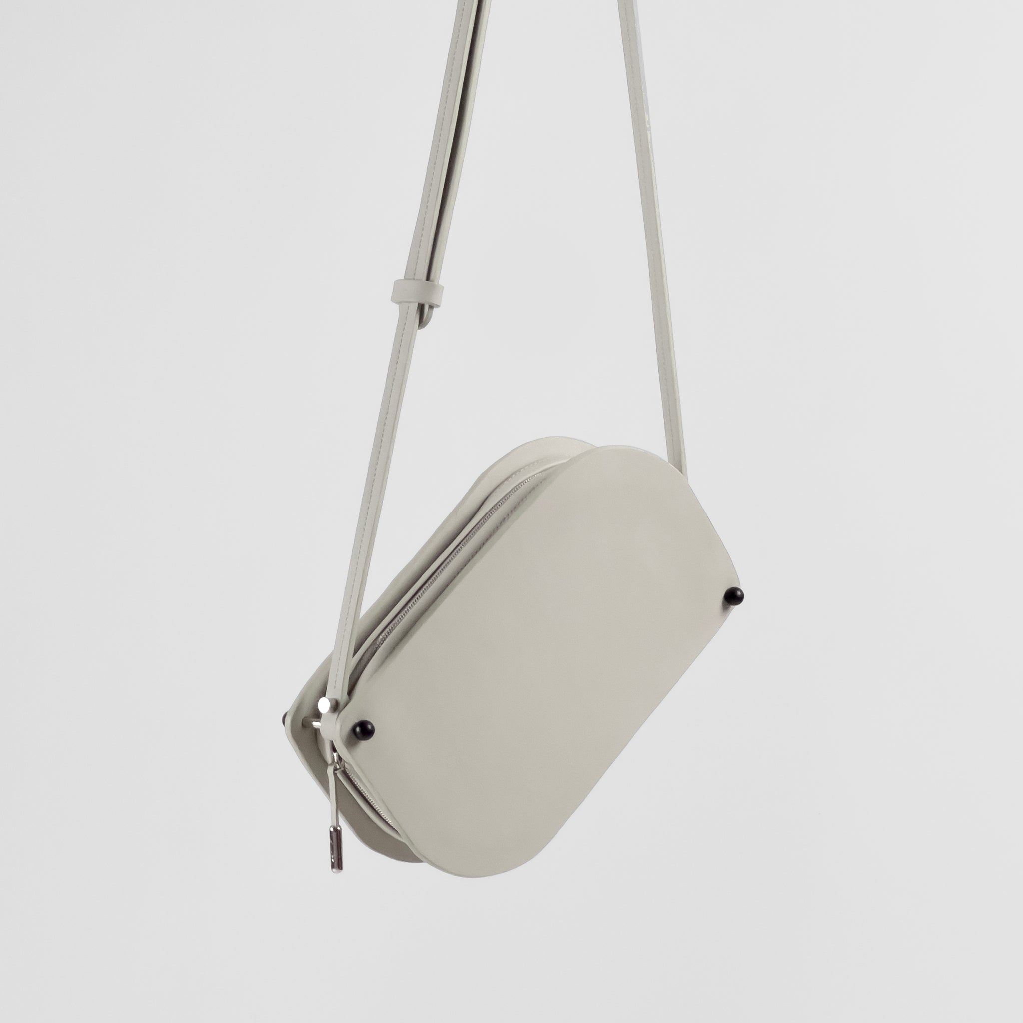 009 Panini - Moonstone | Dotlinesurface