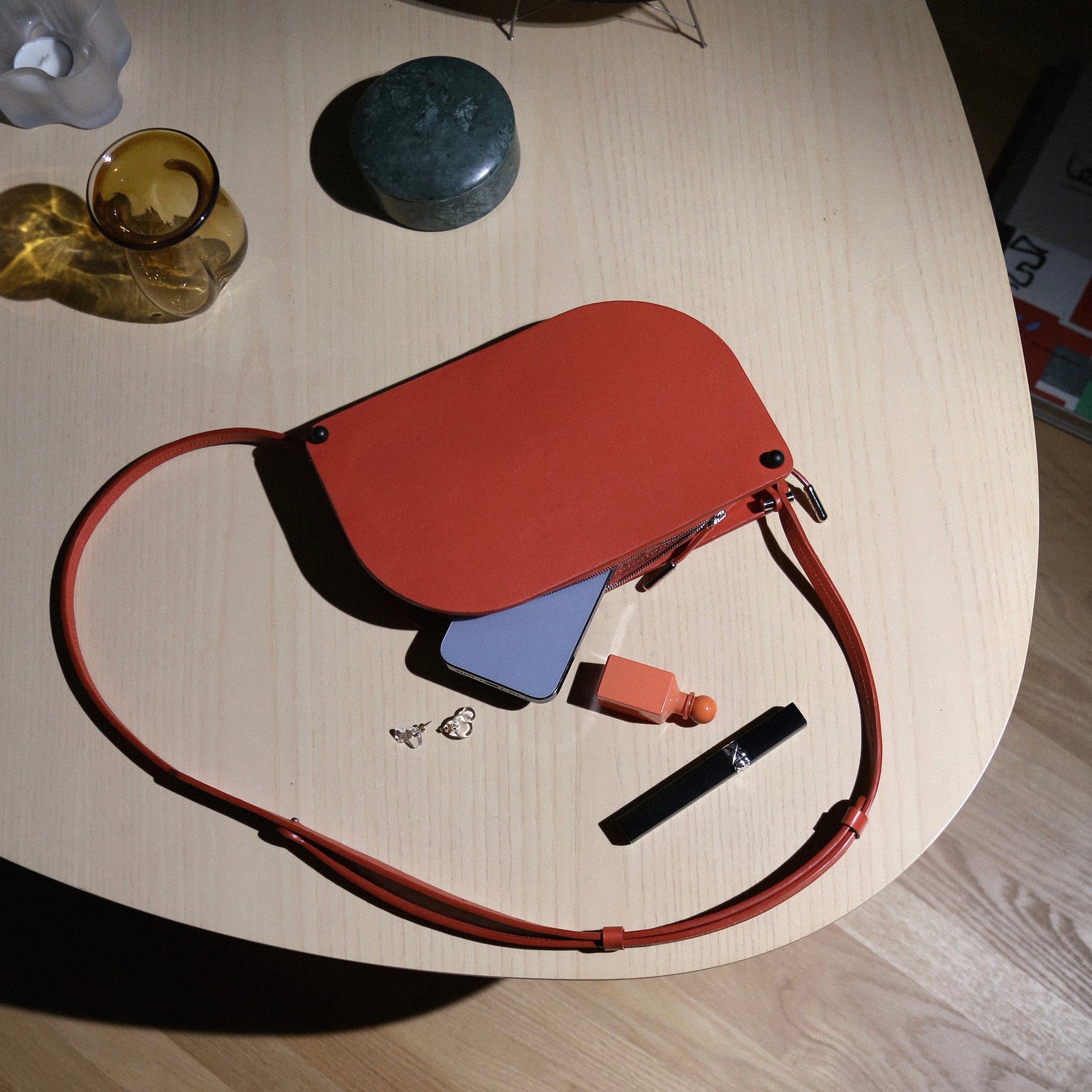 Dotlinesurface _ Wearable objet d'art l Home