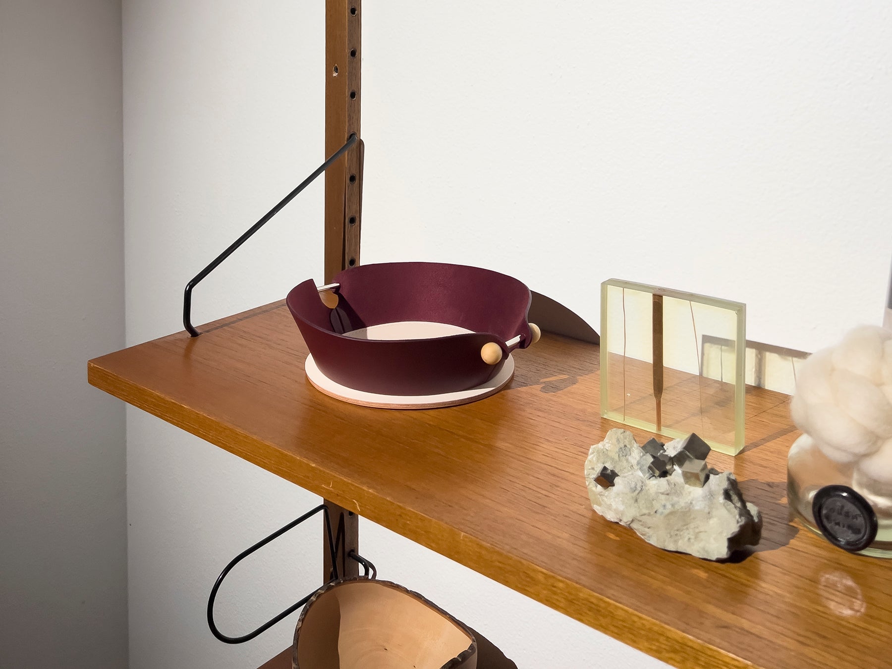 Dotlinesurface _ Wearable objet d'art l Home