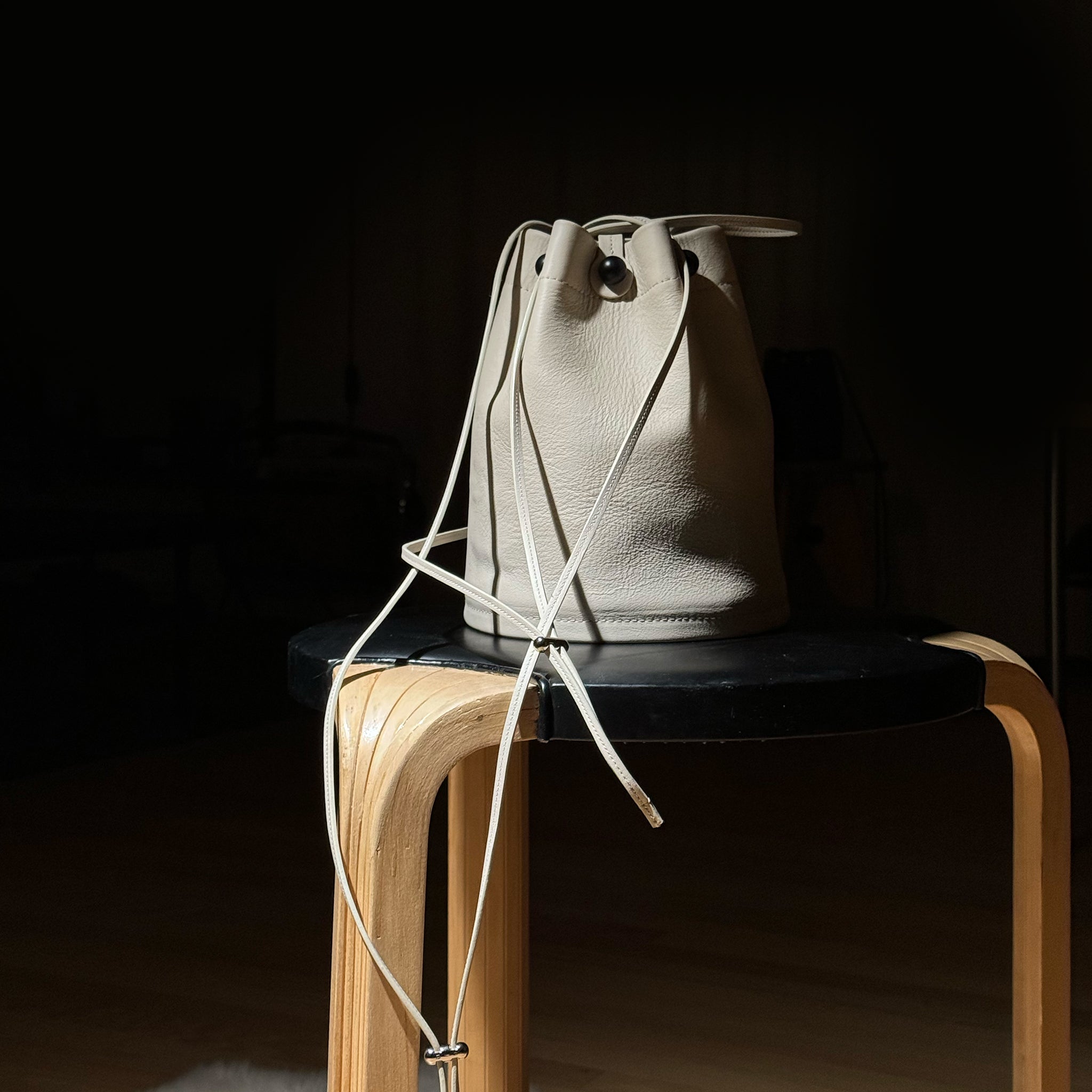 Dotlinesurface _ Wearable objet d'art l Home