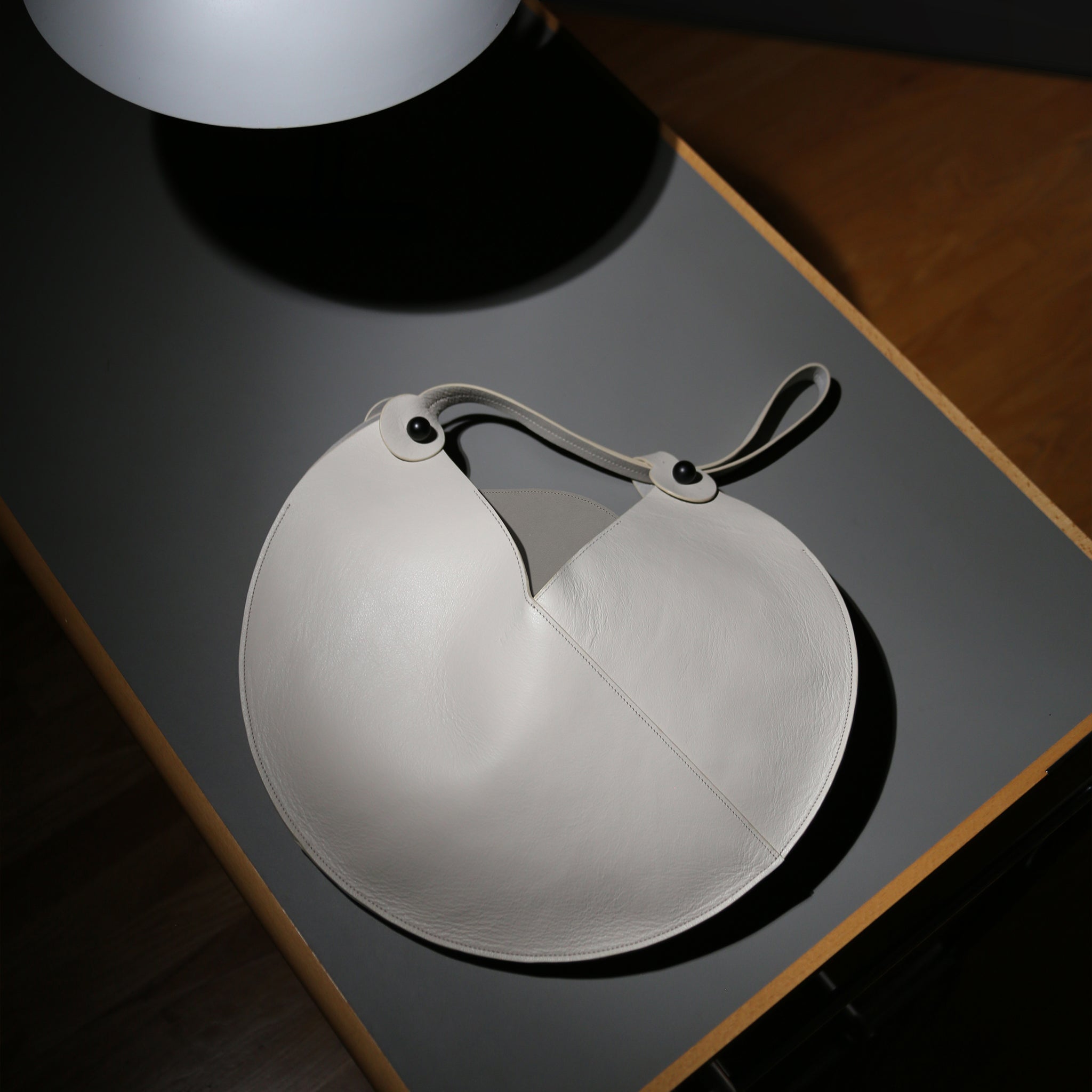 Dotlinesurface _ Wearable objet d'art l Home