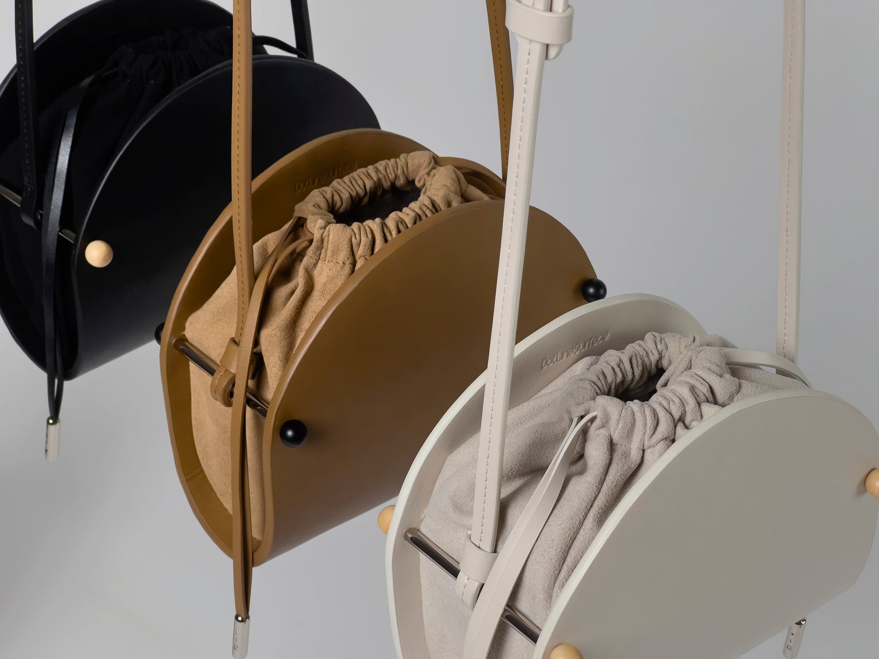 Dotlinesurface _ Wearable objet d'art l Home