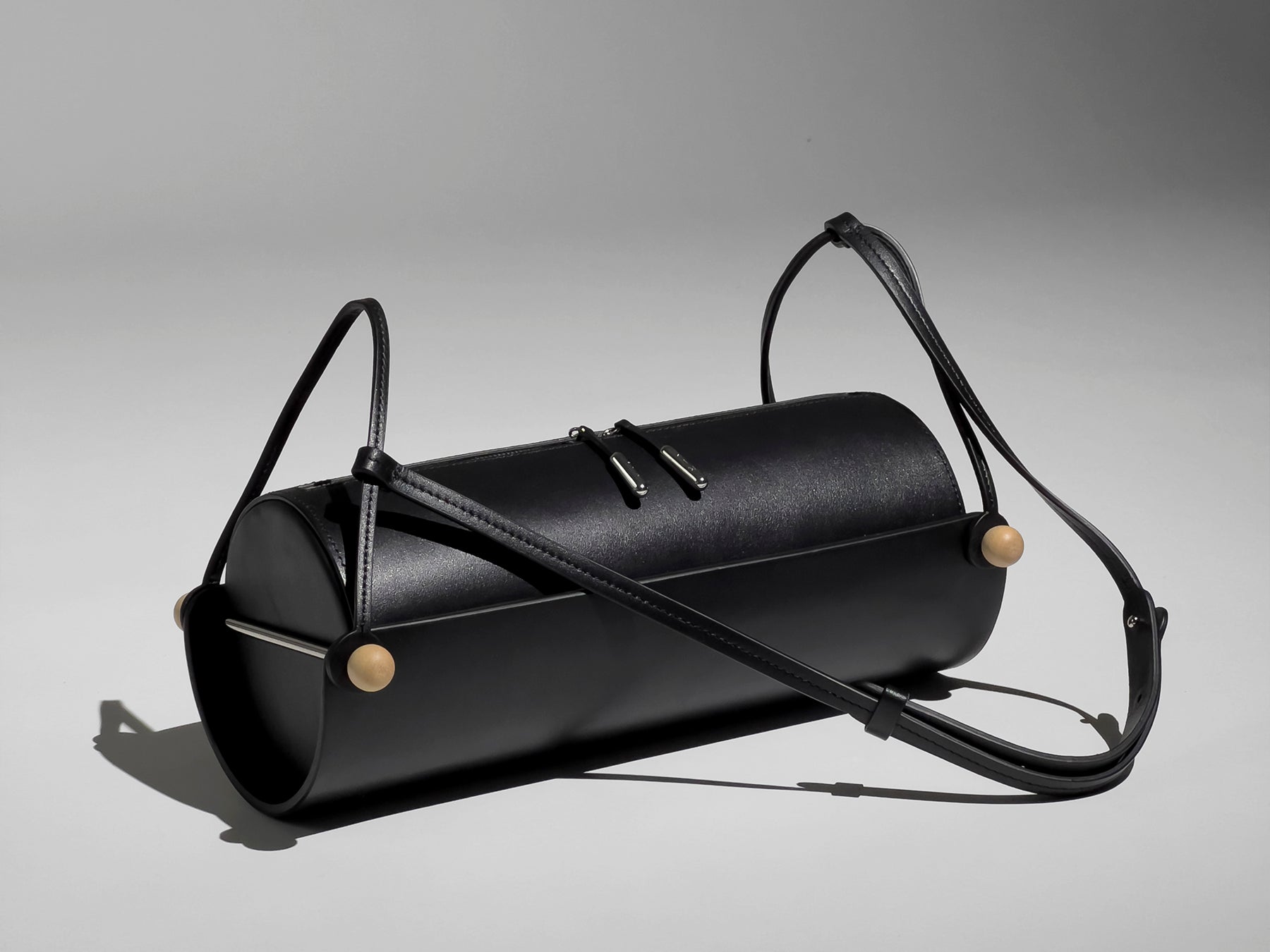 Dotlinesurface _ Wearable objet d'art l Home